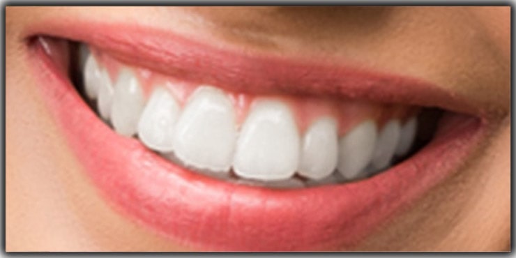 How to Whiten Teeth in Photoshop (A Helpful Guide)