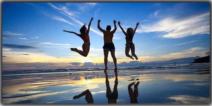 Beach Engagement Photography Tips, Ideas and Editing Process